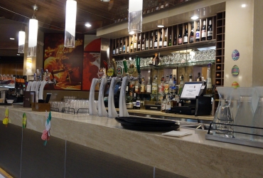 GALLERY – Lynbrook Hotel